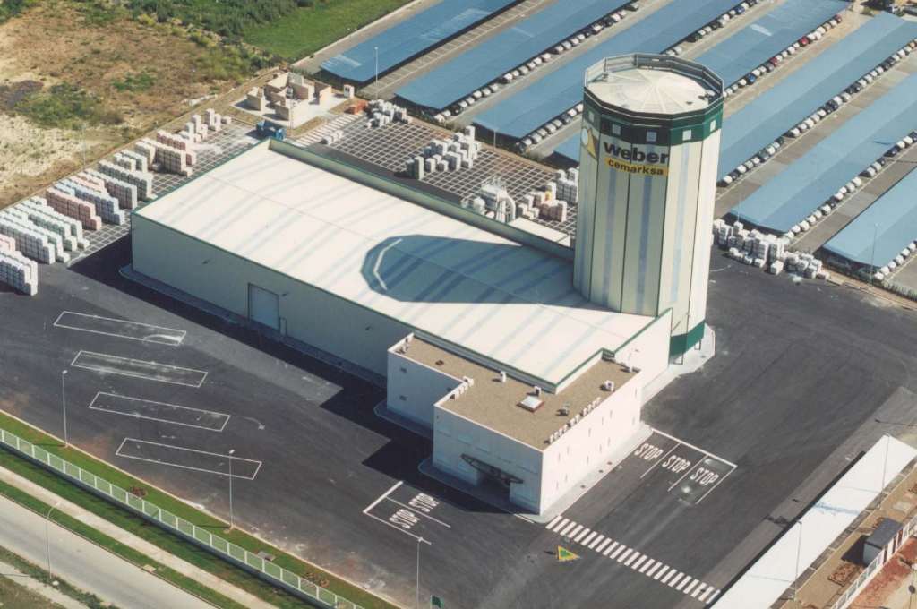 Empresa constructora de NAVE WEBER CEMARKSA - DOS HERMANAS - WEBER CEMARKSA